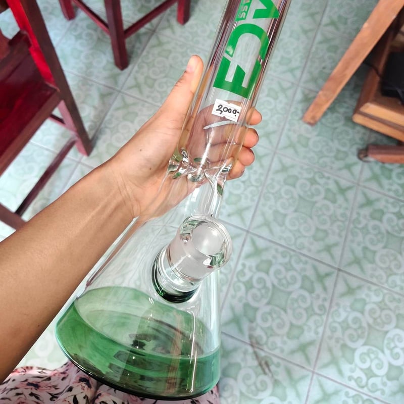Bong at O.p Cannabis in Chiang Rai - Weed in Thailand